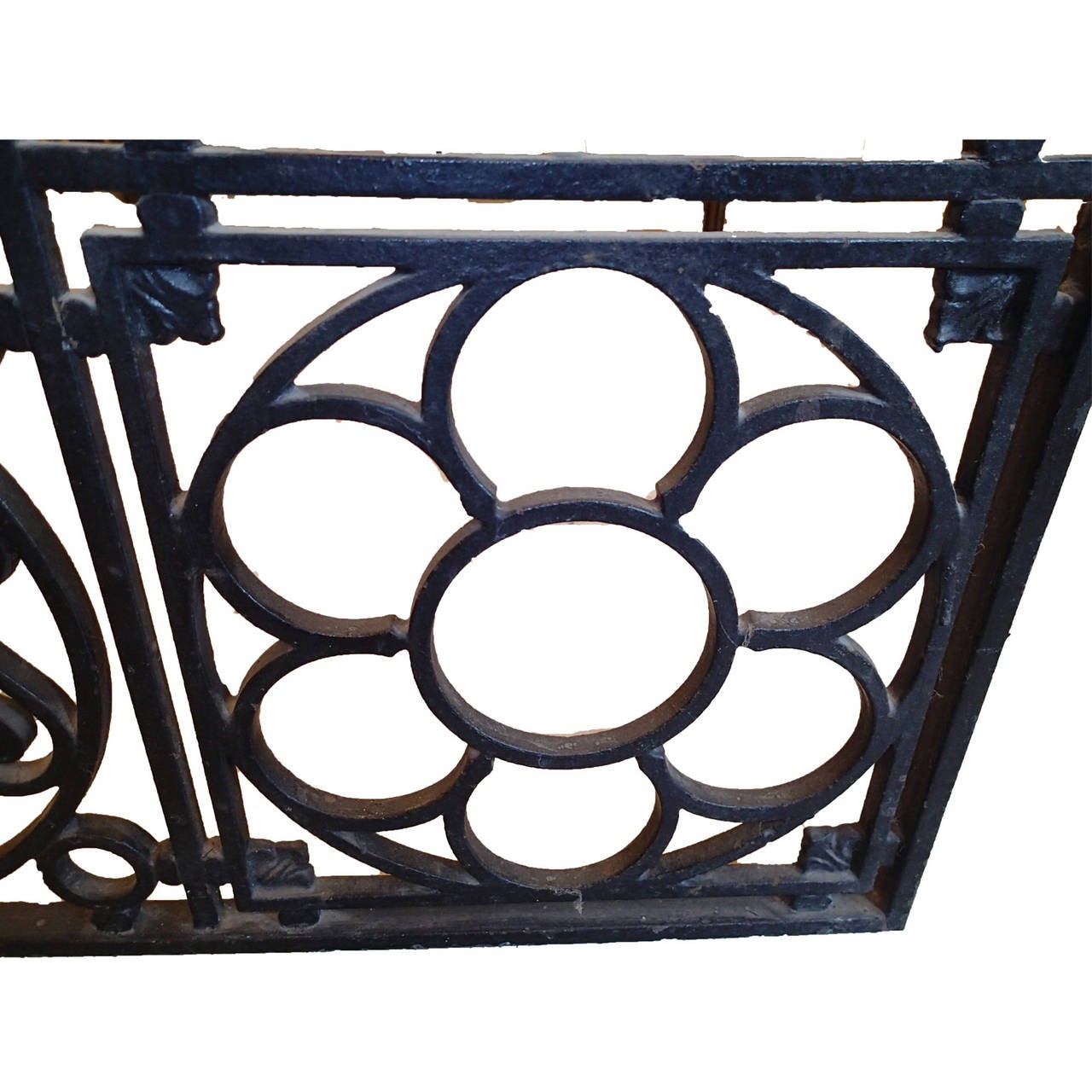 Late 19th Century Two-Panel Cast Iron Screen For Sale at 1stDibs