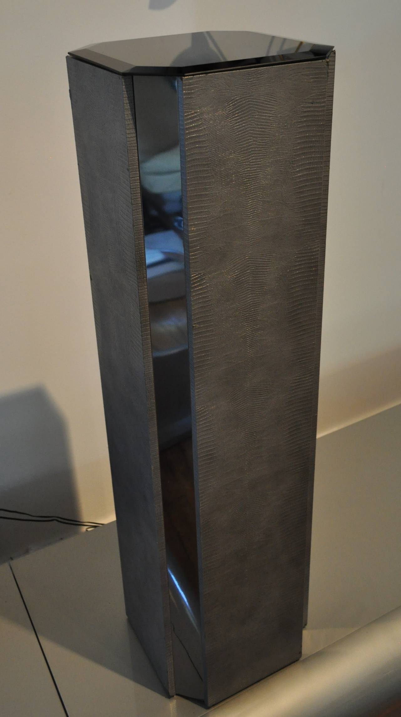 Embossed Snakeskin Mirrored Pedestal Column at 1stDibs