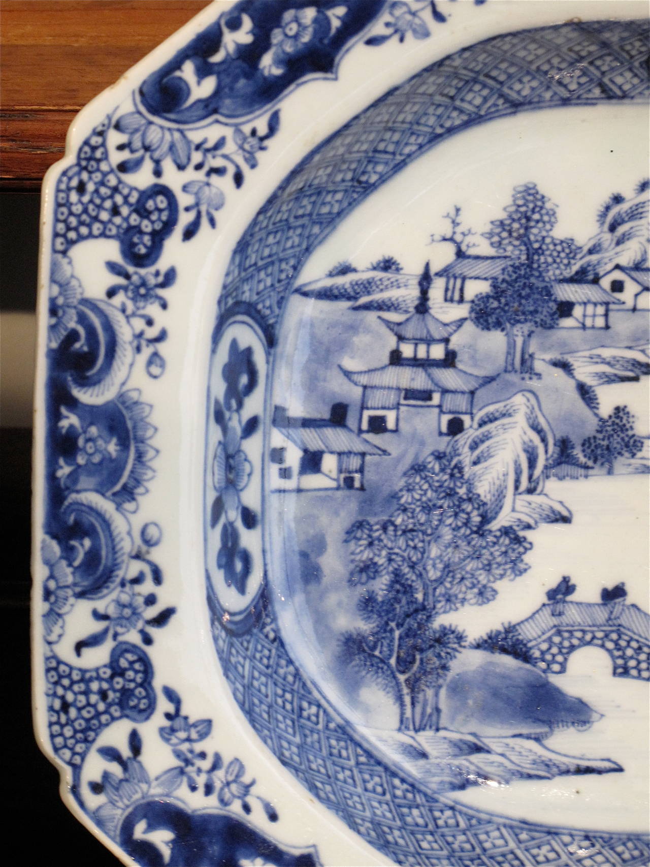 Large Chinese Export Octagonal Dish at 1stDibs