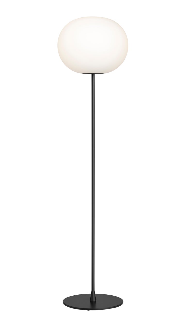 Customizable Flos Large Glo Ball F3 Floor Lamp in Glass and Steel, by Jasper Morrison For Sale ...