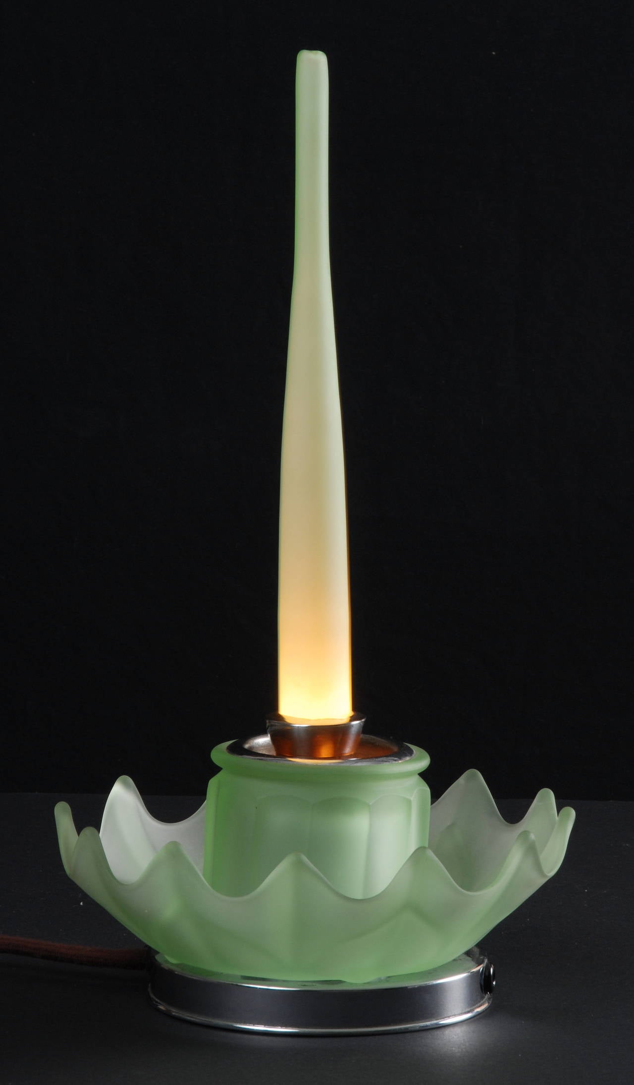 Green Glass Depression Era Lily Light at 1stdibs