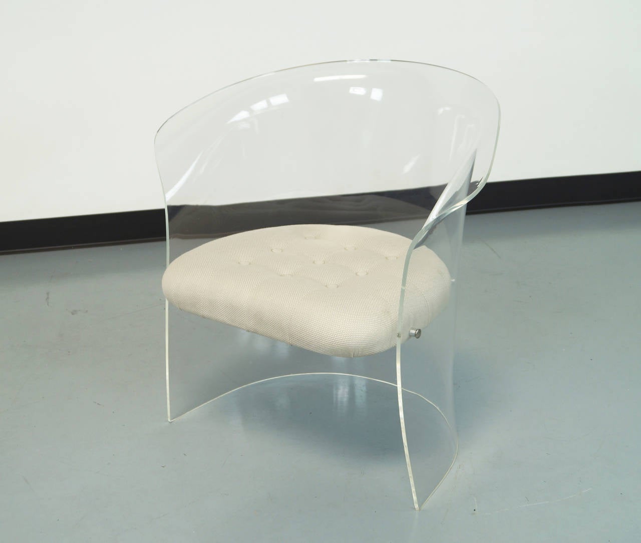 Vintage Flexuous Lucite Chairs at 1stDibs | vintage lucite chairs, mid ...