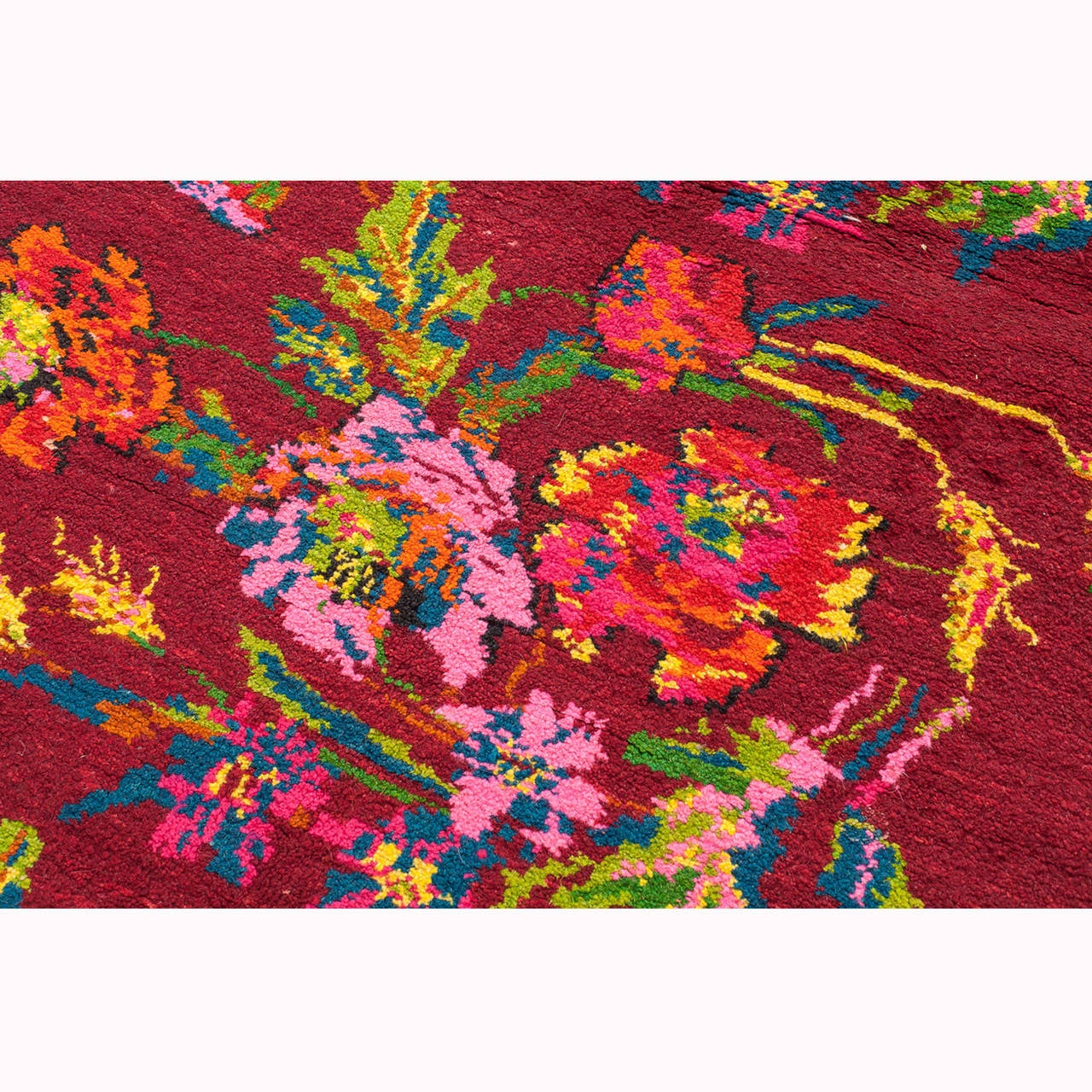 Karabakh Carpet with Gol Farangi Design For Sale at 1stDibs