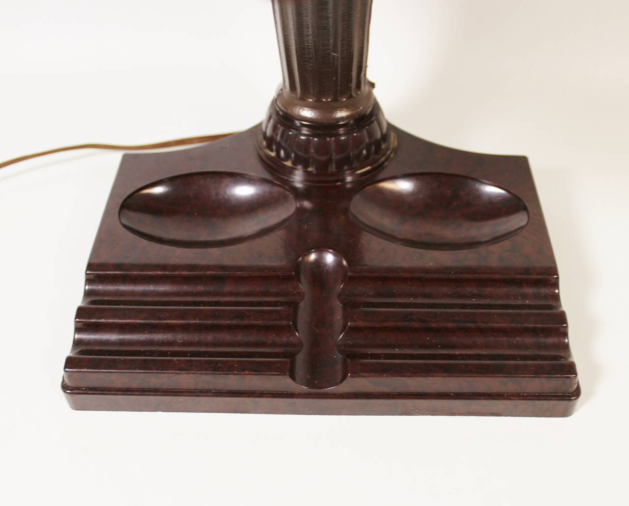 Art Deco Bakelite Desk or Banker's Lamp at 1stDibs | bakelite desk lamp ...