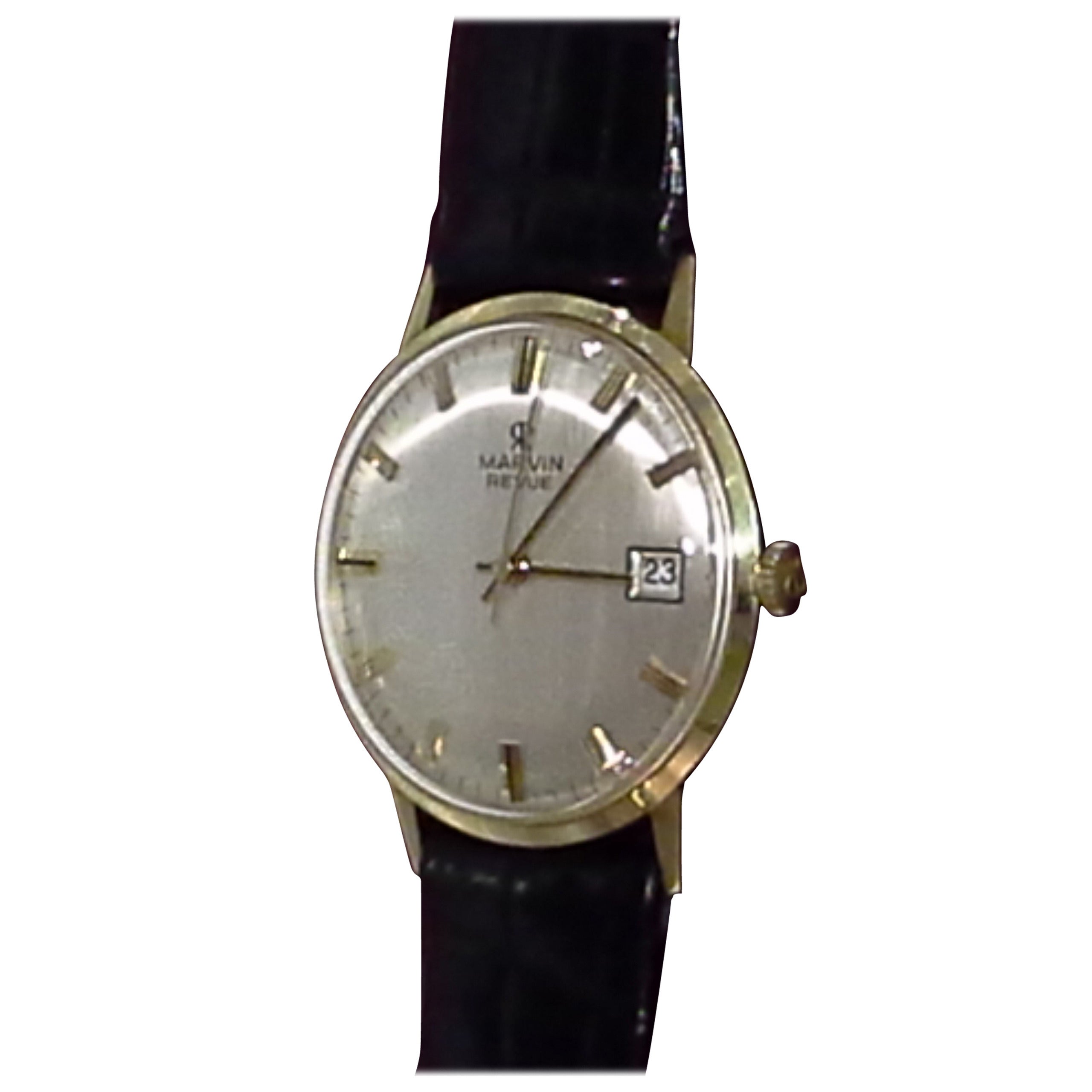 Marvin Revue Day or Date Gold Wristwatch with Original Bracelet in ...