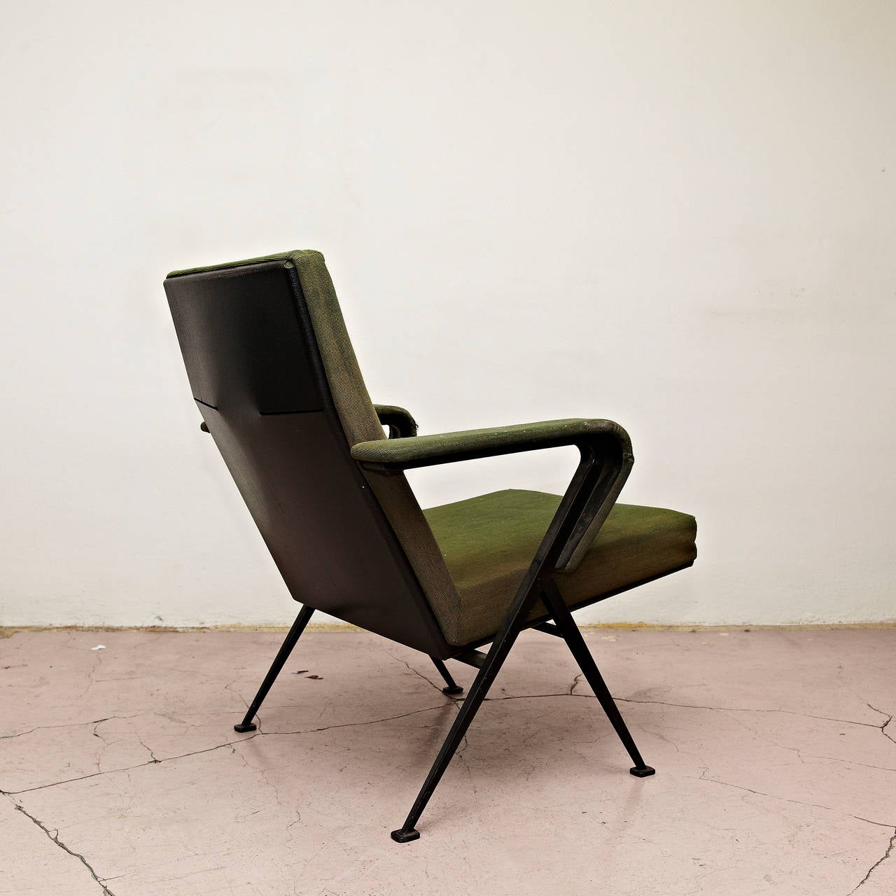 Friso Kramer Repose Fauteuil, 1969 For Sale at 1stDibs