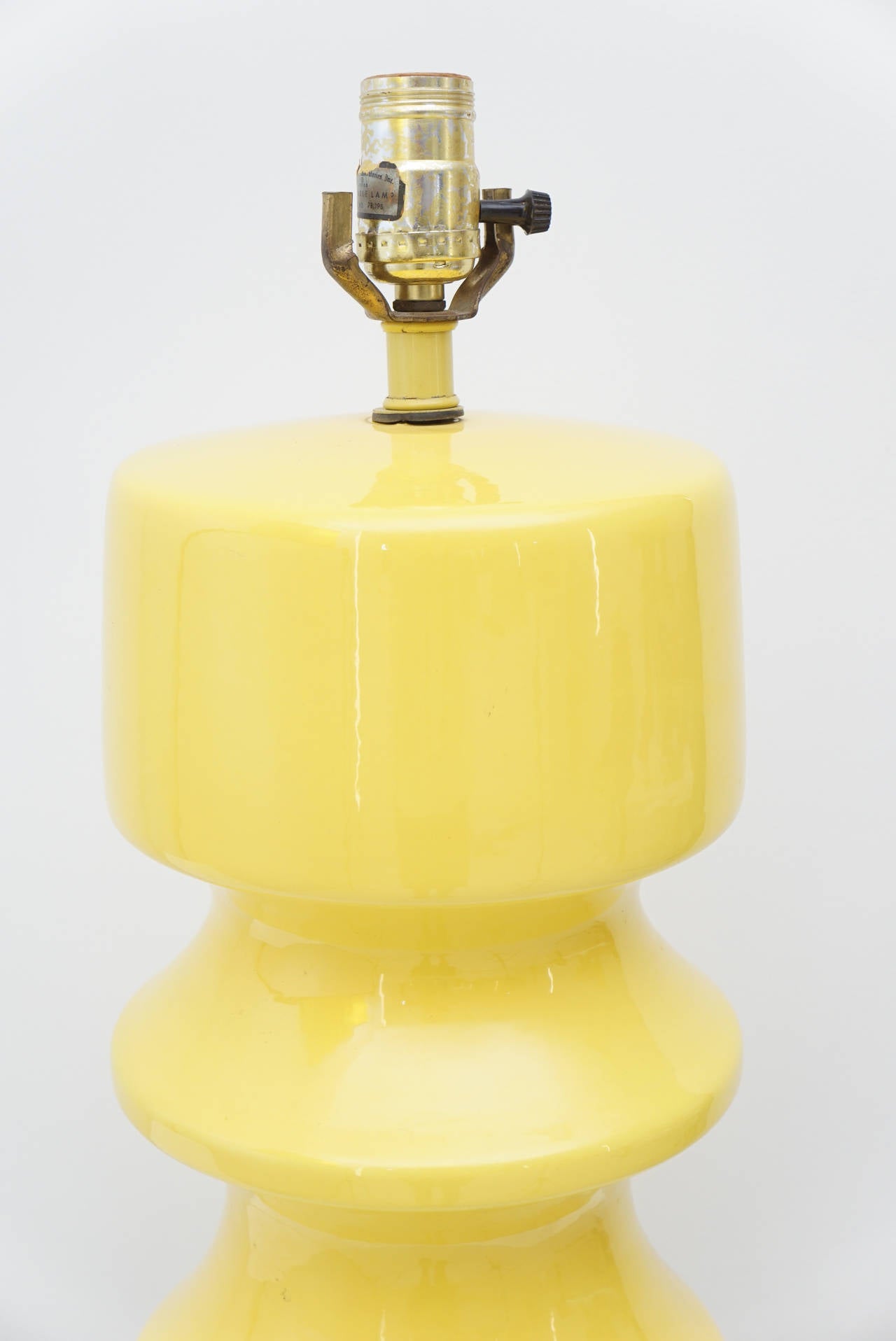 Pair of Vintage Yellow Ceramic Table Lamps For Sale at 1stDibs