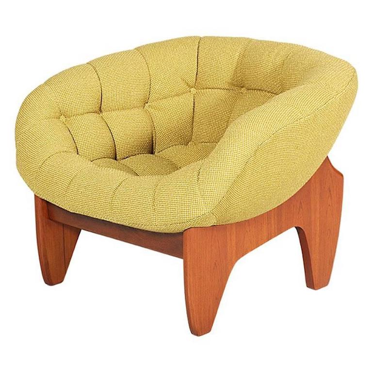 R. Huber and Co. Tub Lounge Chair at 1stDibs | r huber chair, r huber ...
