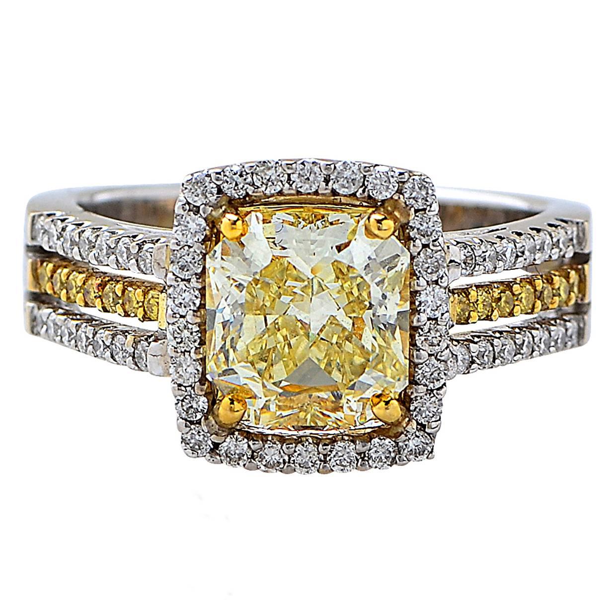 Tom Ford for Gucci Modern Three Stripe Sterling Silver Ring For Sale at ...