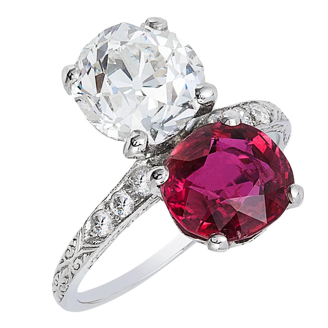 Ruby Diamond Toi-et-Moi Ring For Sale at 1stDibs