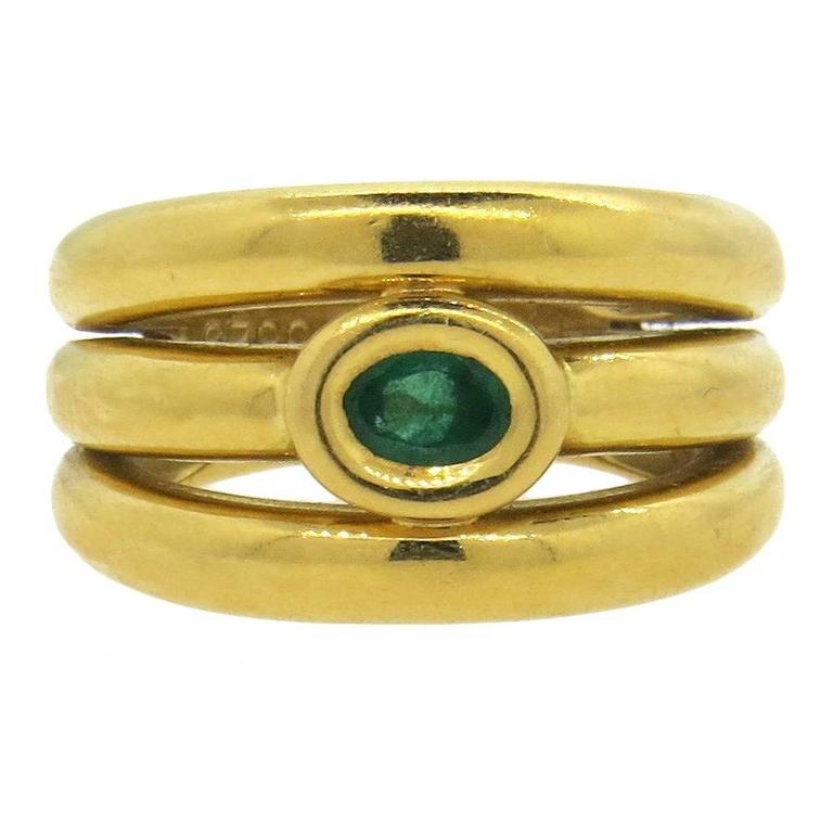 Chaumet Emerald Gold Ring at 1stDibs