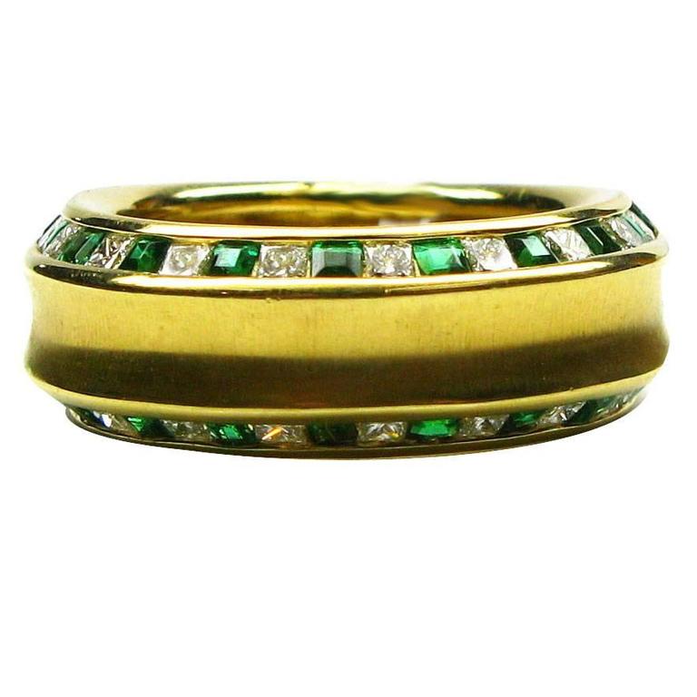 Kurt Wayne Emerald Diamond Gold Band Ring For Sale at 1stdibs