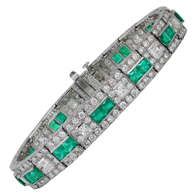 Diamond Emerald Bracelet For Sale at 1stDibs