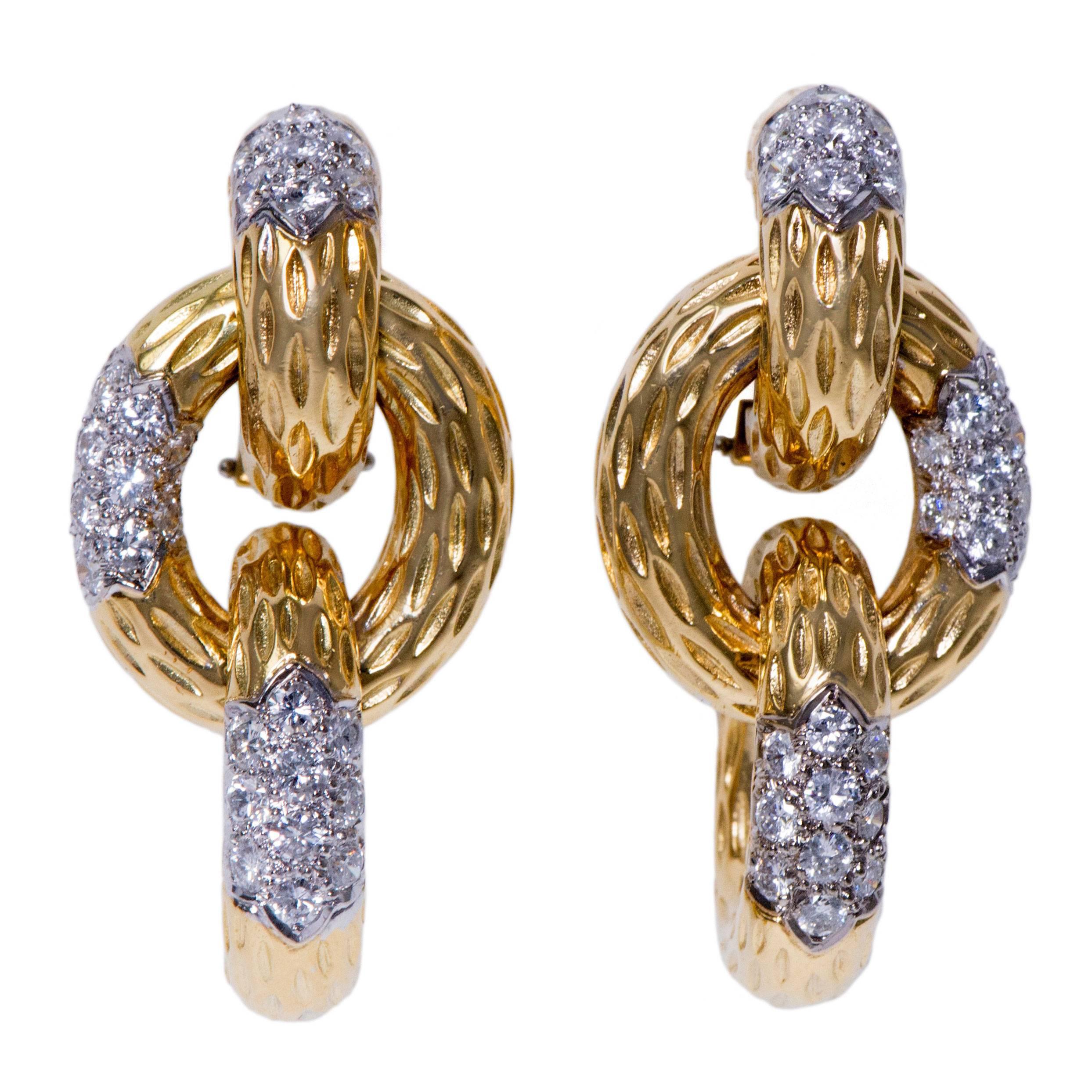Wander France Diamond Gold Circular Link Drop Earrings at 1stDibs