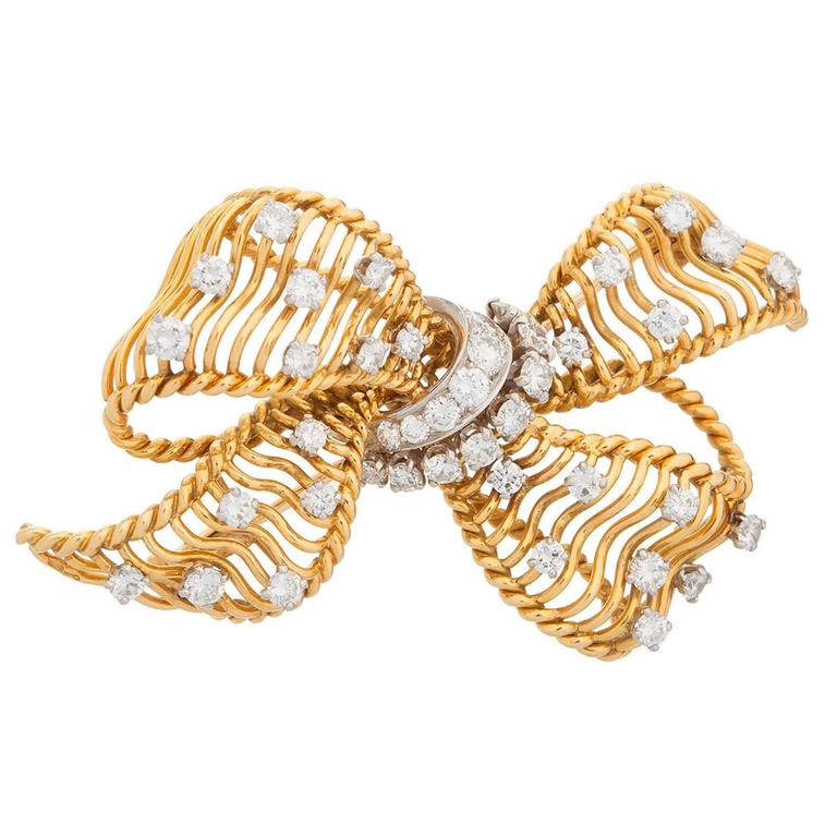 Bulgari Diamond Gold Bow Brooch at 1stDibs