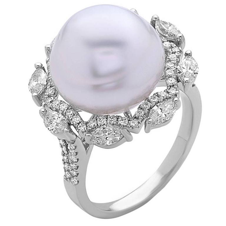 Beautiful South Sea Pearl Diamond Gold Cocktail Ring at 1stDibs