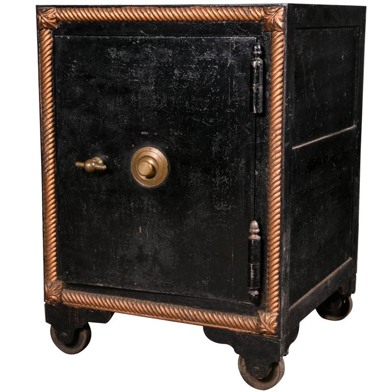 Vintage Safe at 1stdibs