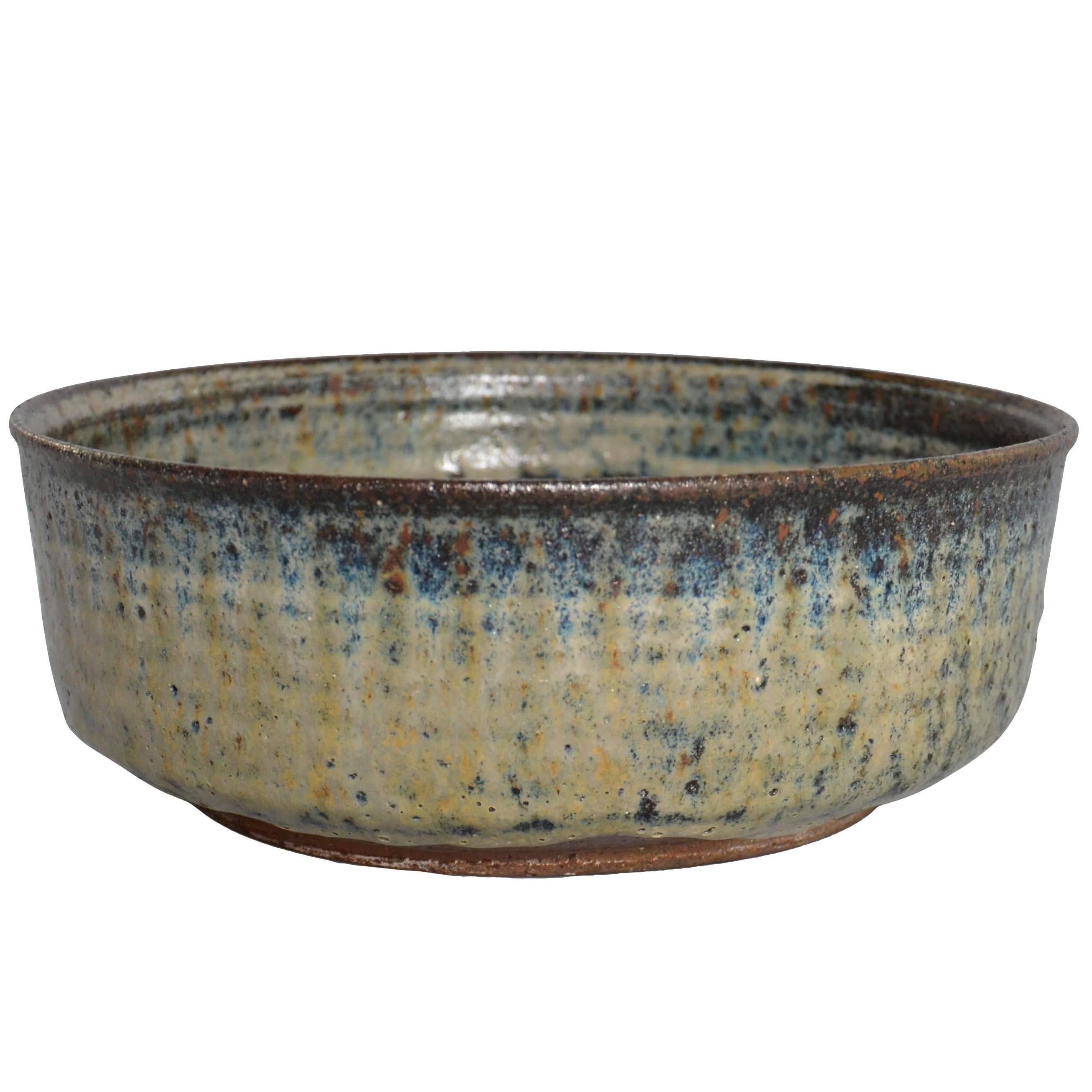 Earthenware Bowl Decorated with Polychrome Glaze For Sale at 1stDibs