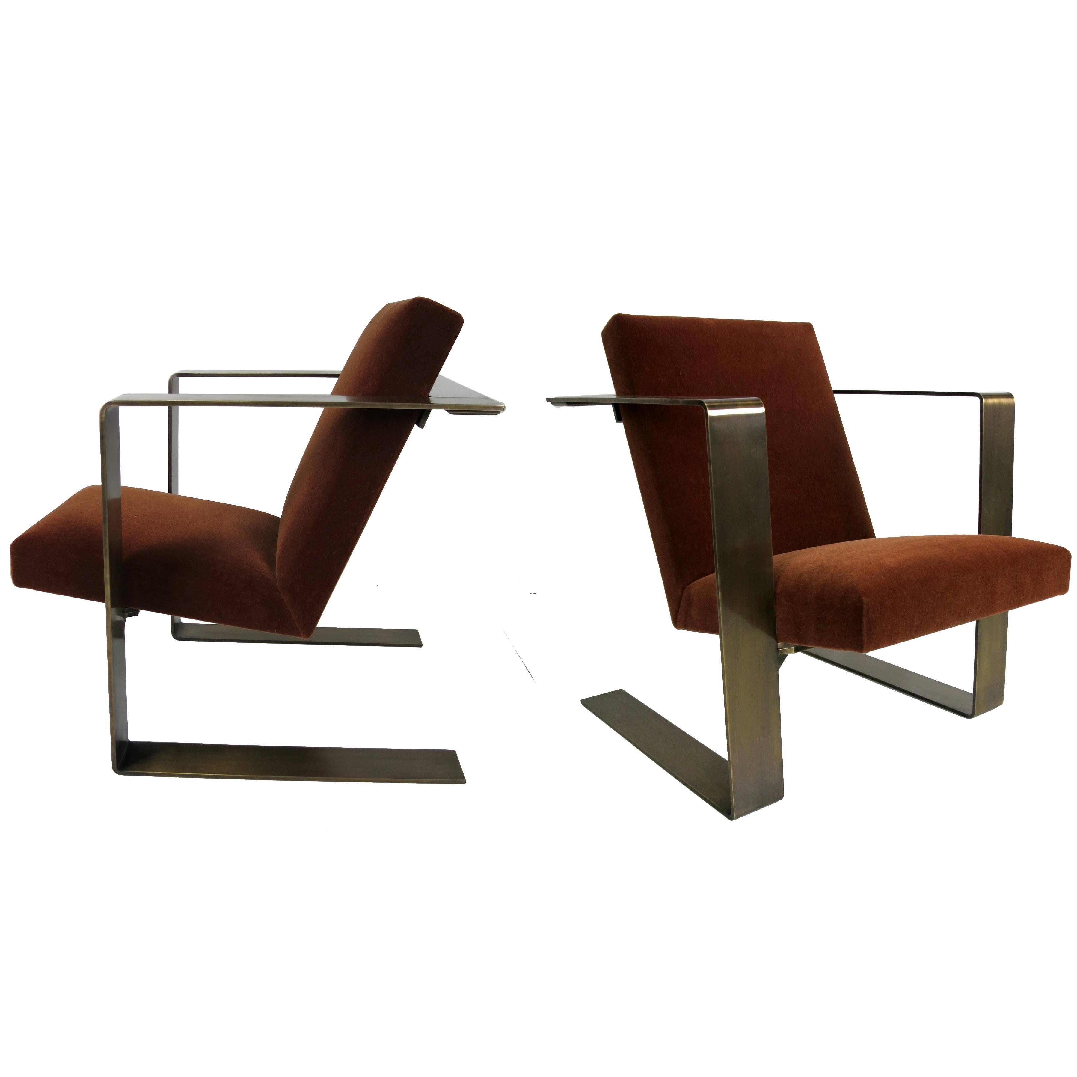 Pair of Bronze Frame Cantilevered Lounge Chairs at 1stDibs
