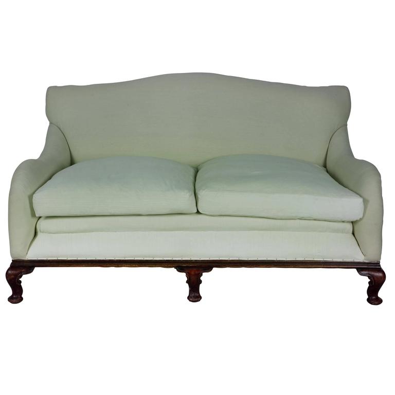 20th Century Bridgewater Howard Style Sofa For Sale at 1stDibs