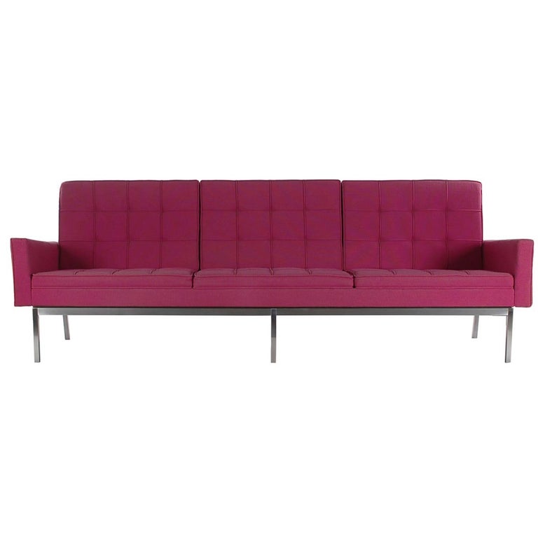 Florence Knoll for Knoll Mid-Century Modern Sofa in Fuchsia For Sale at ...
