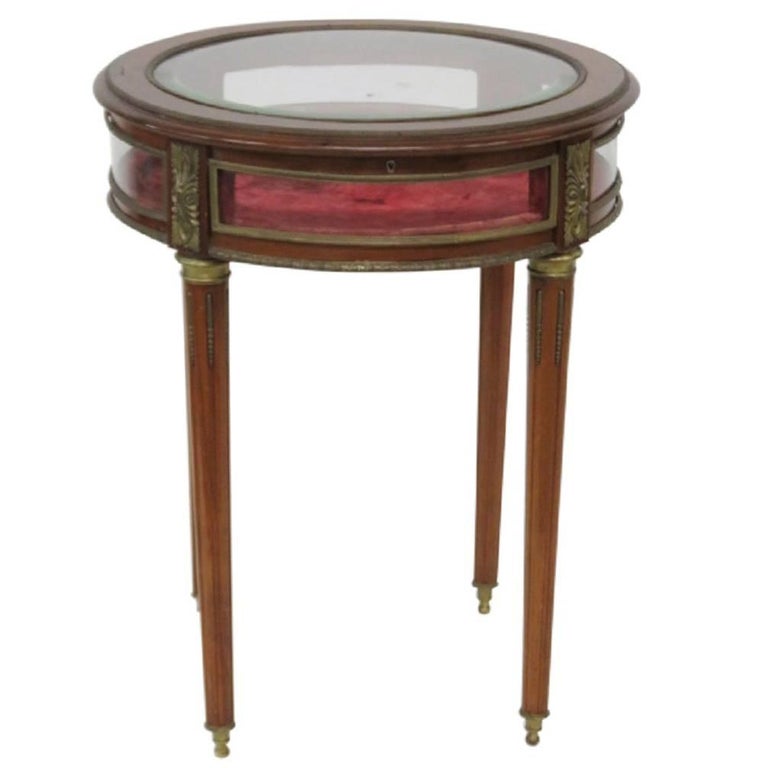 French Louis XVI Style Bronze-Mounted Round Vitrine Table For Sale at ...