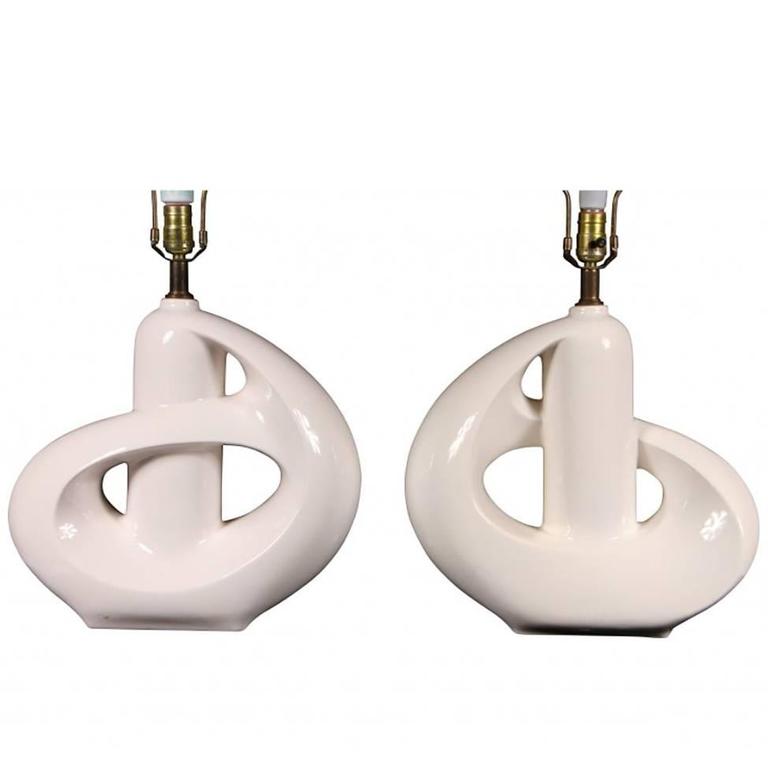 Pair of Mid-Century Abstract Ceramic Lamps on Lucite Bases at 1stDibs