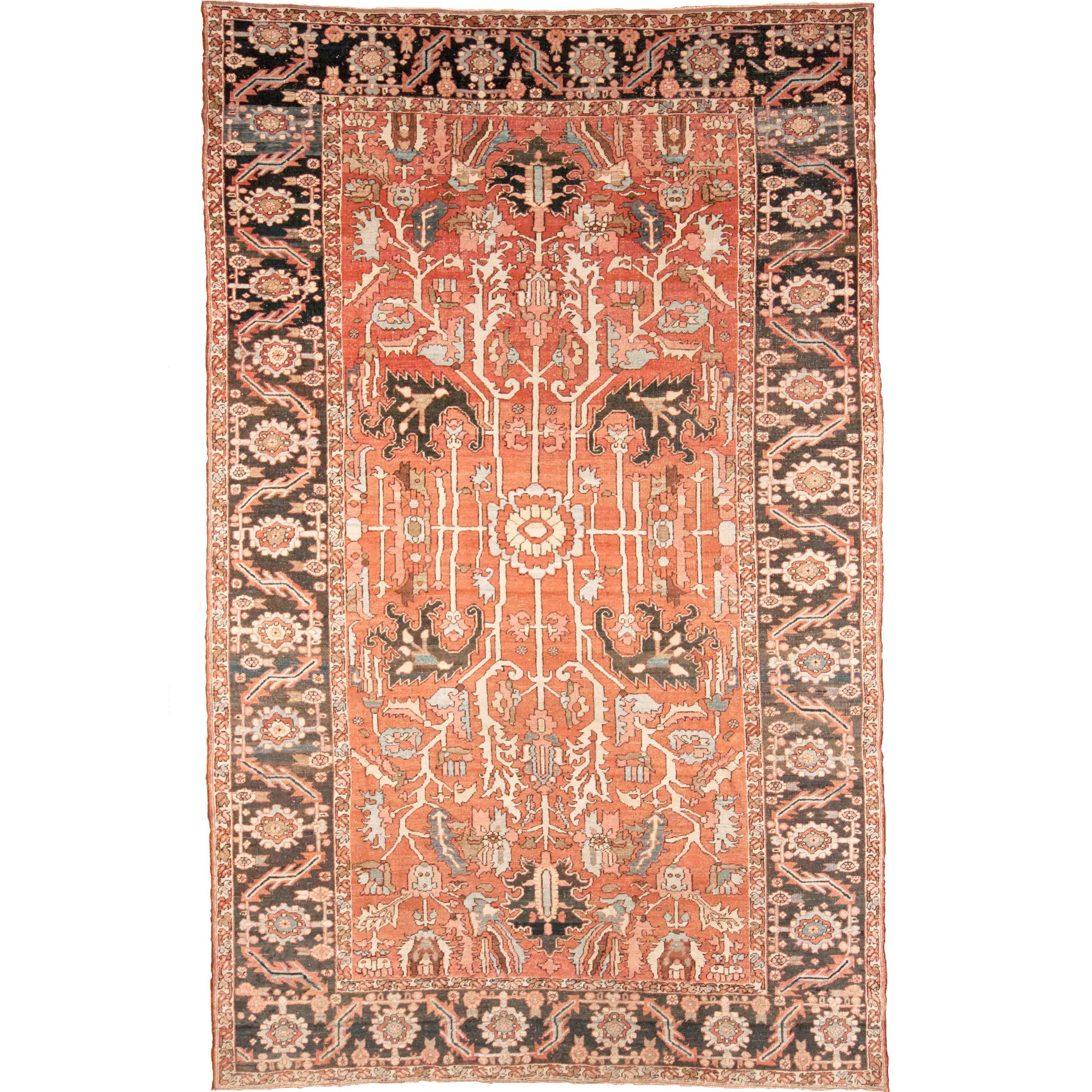 Late 19th Century Persian Serapi Rug For Sale at 1stDibs