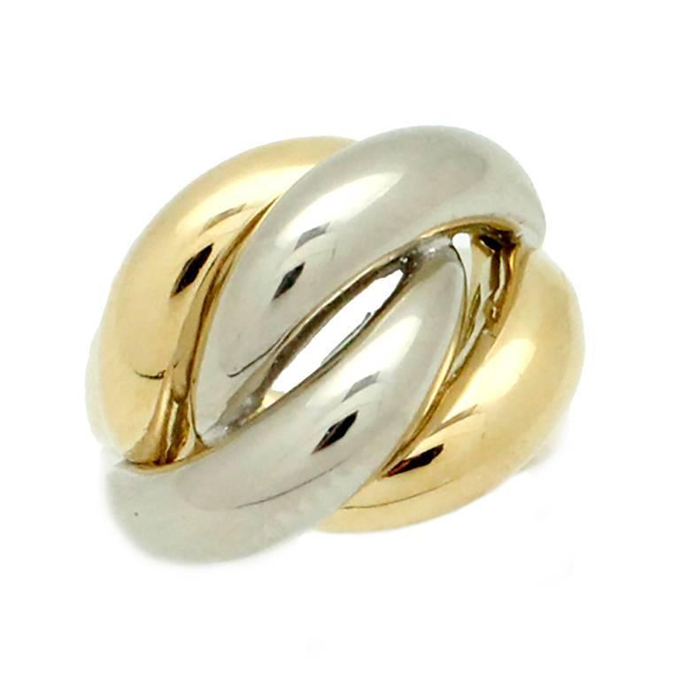 Tiffany and Co. Two Tone 18kt Gold Swirling Motif Ring For Sale at 1stDibs