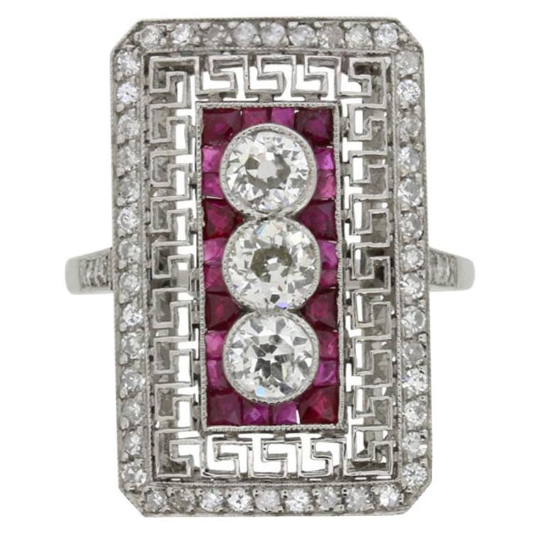 Art Deco Diamond and Ruby Ring, circa 1920s For Sale at 1stdibs
