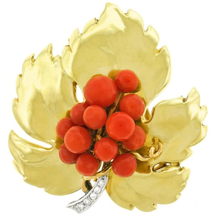 Art Deco Holly Leaf and Berries Gold Brooch at 1stDibs
