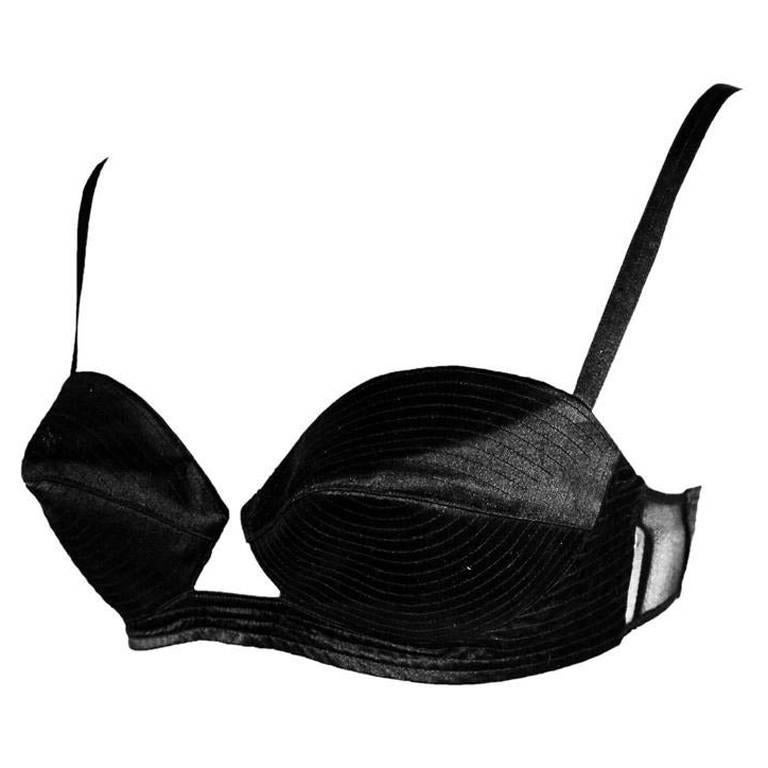 Rare Tom Ford Gucci SS 2001 Runway Ad Campaign Black Silk Cone Bra Kate ...