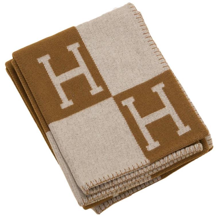 Hermes Classic Avalon Signature H Ecru and Camel Blanket at 1stDibs ...