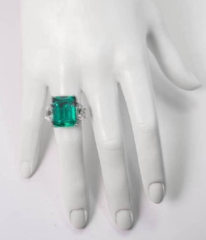 Magnificent Faux Colombian Color 15 Carat Emerald Diamond Gold Ring at ...