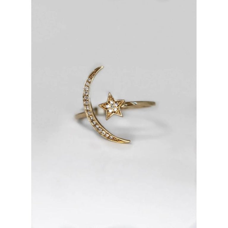 Yellow Gold Star and Moon Ring For Sale at 1stDibs