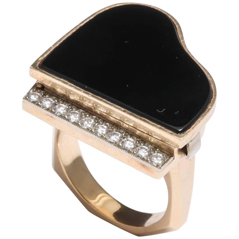 Piano Pill Ring in 18-Karat Gold and Onyx with Diamond Keys at 1stDibs