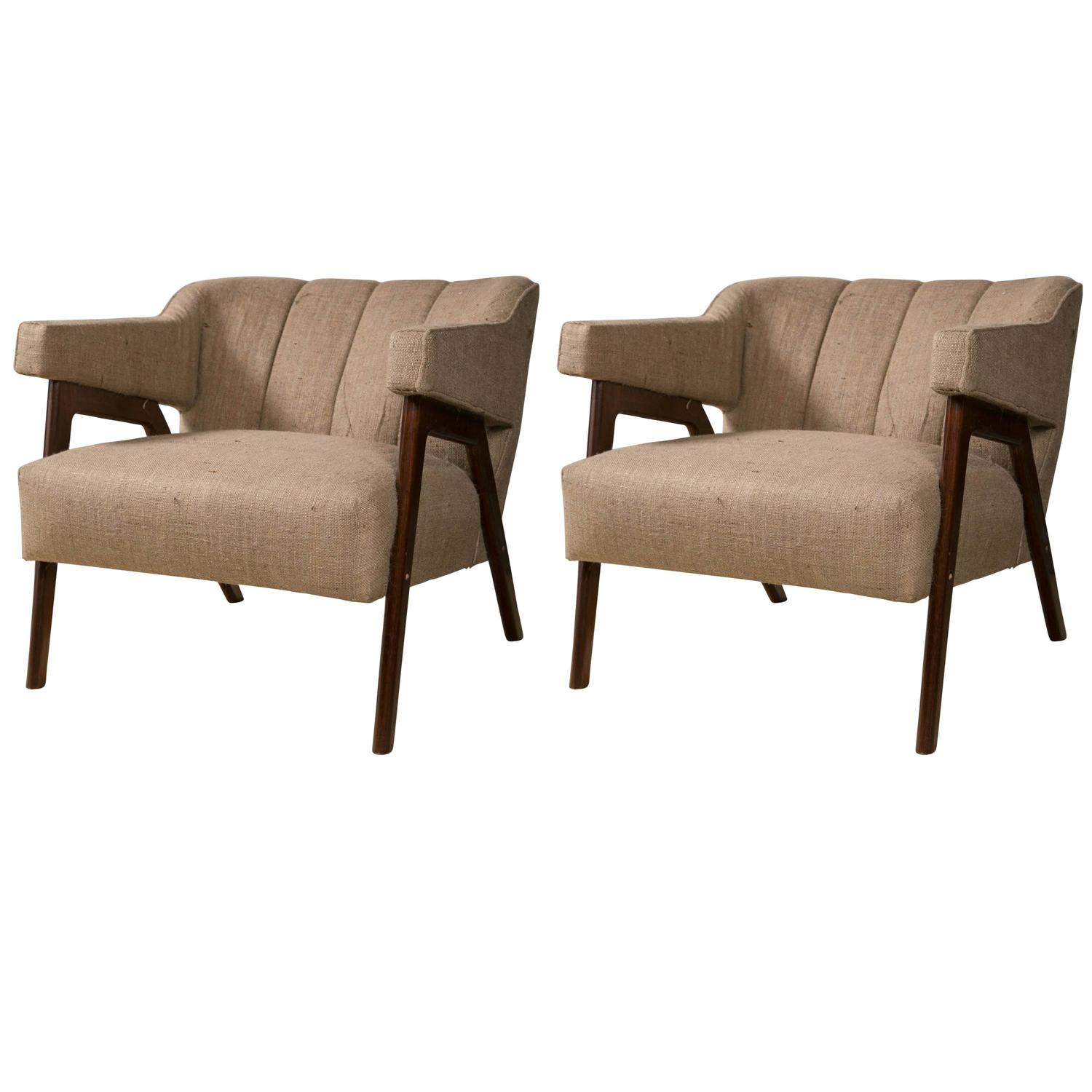 Pair of Mid-Century Modern Burlap Upholstery Arm Chairs at 1stdibs