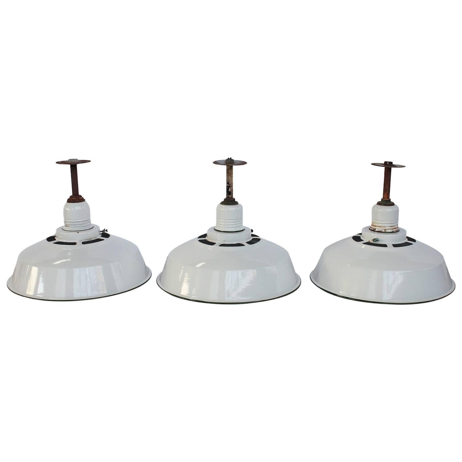 Large 1930s American Industrial Enamel Ceiling Light For Sale at 1stDibs