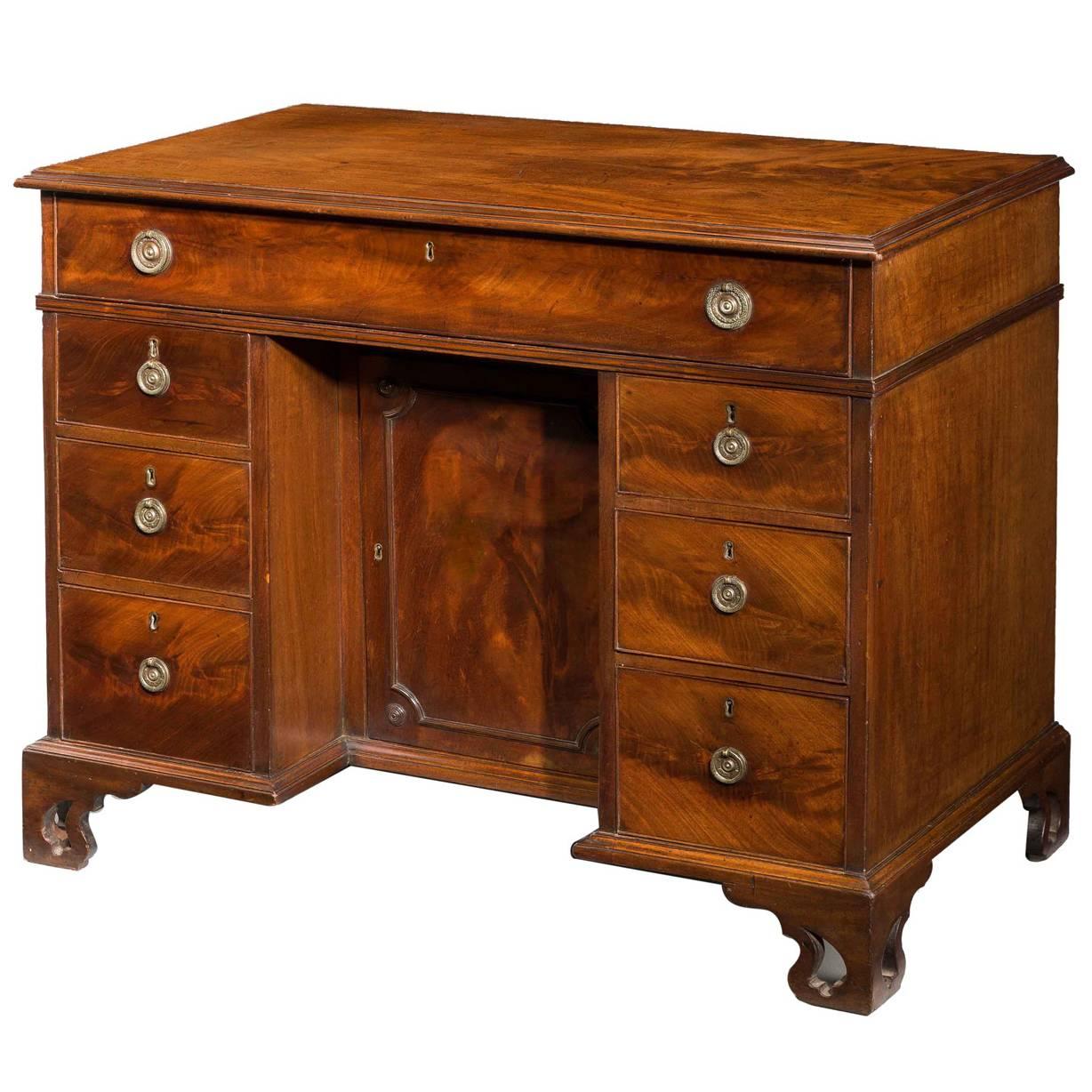 Period Regency Mahogany Mechanical Gentleman's Desk For Sale at 1stDibs