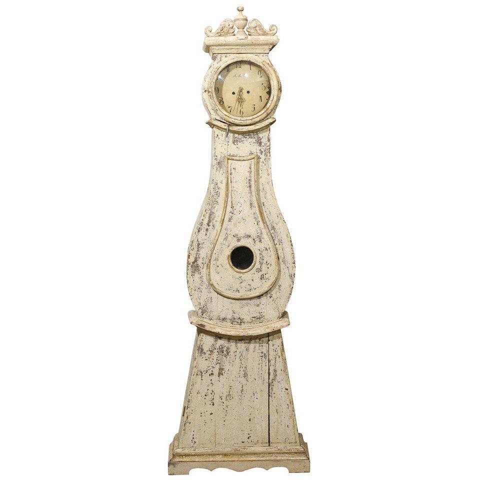 Exquisite Swedish 19th Century Clock with Carved Crest and Volutes on ...