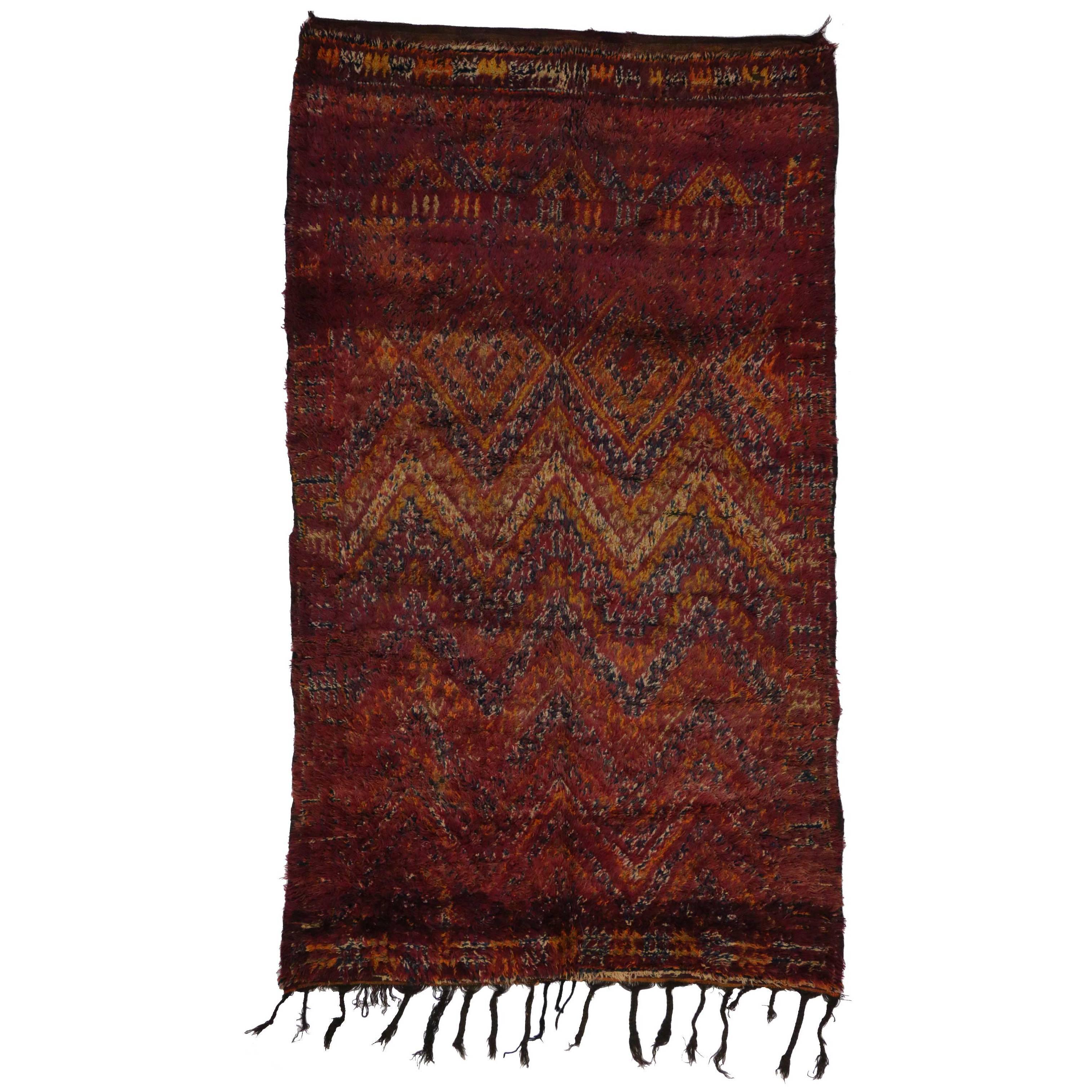 Vintage Moroccan Beni Ouarain Berber Rug with Brown Pattern on White ...