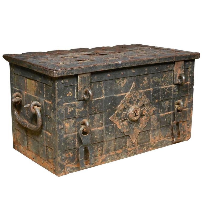17th Century Iron Trunk with Locking Mechanism For Sale at 1stDibs ...