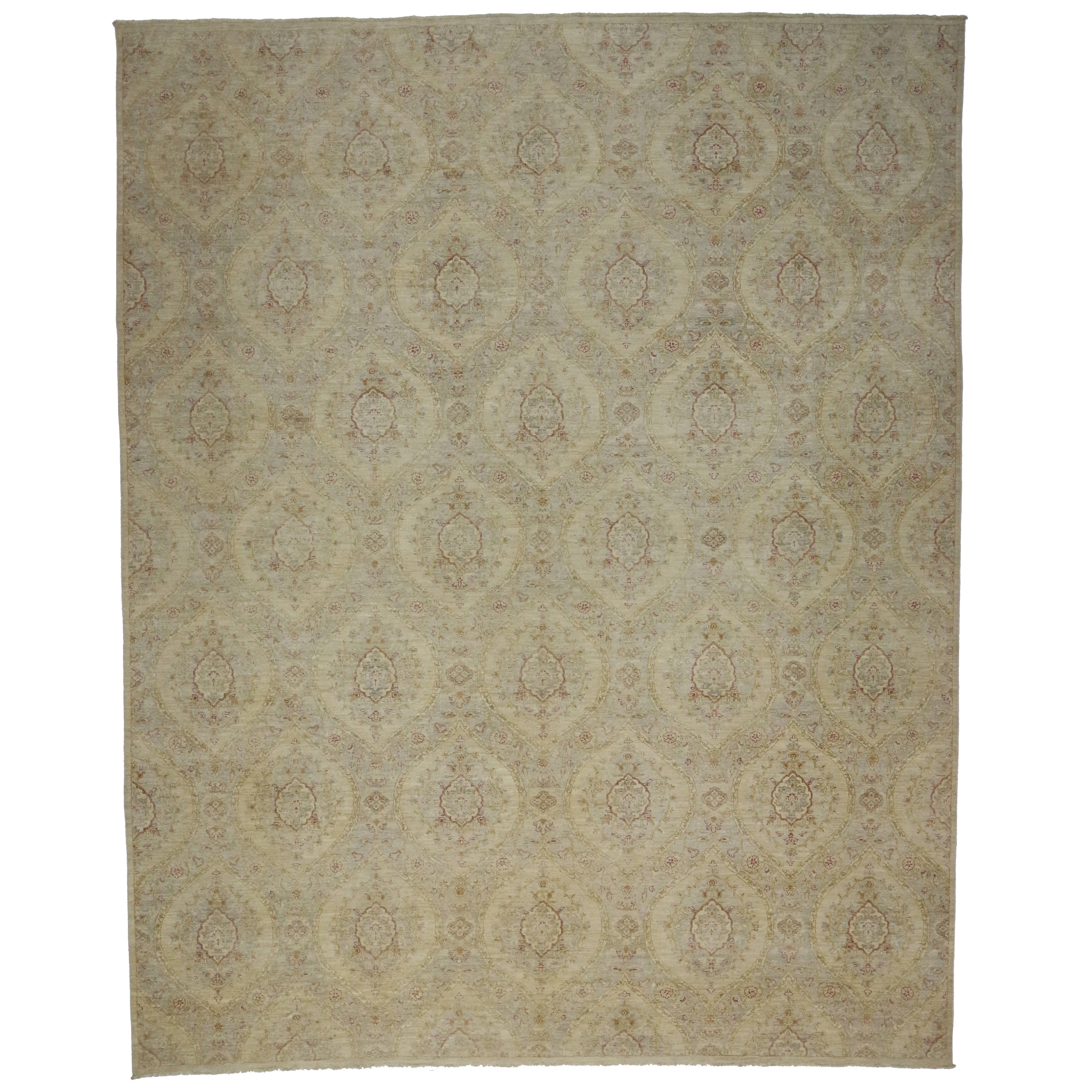 Georgian Rugs and Carpets - 28 For Sale at 1stdibs