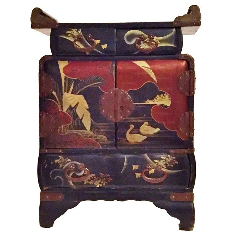Exquisite Japanese Lacquer Jewelry Box at 1stDibs