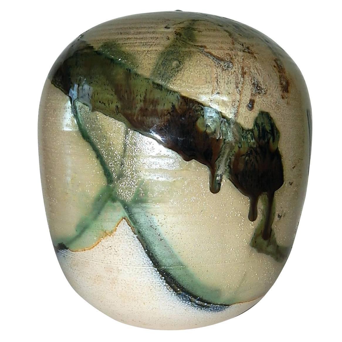 Large Toshiko Takaezu Studio Ceramic Moon Pot with Rattle at 1stdibs