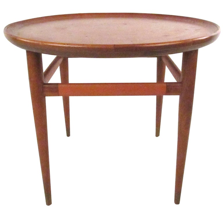 Mid-Century Modern Leather Top End Table by Henredon For Sale at 1stDibs