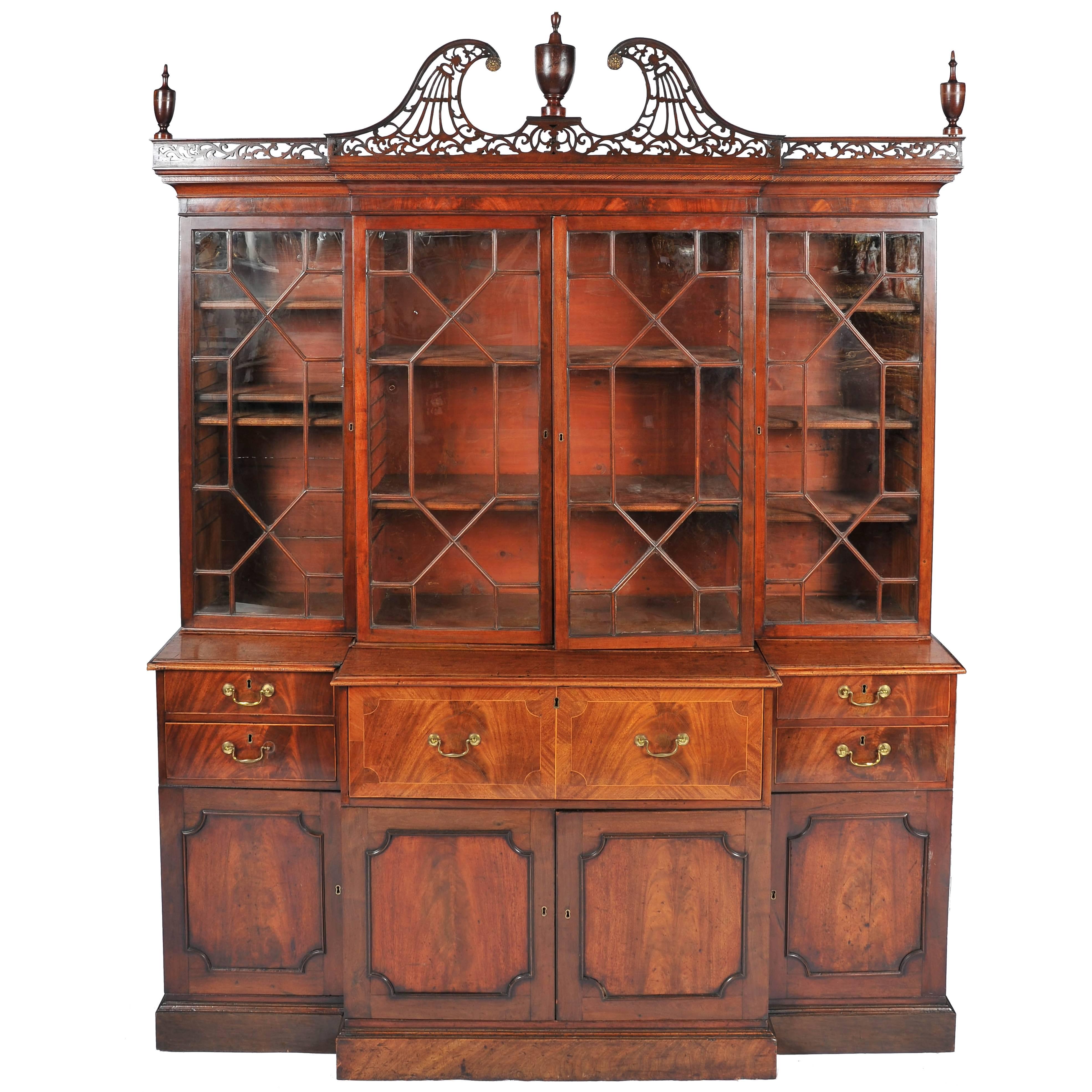 Chippendale Period Break Front Bookcase at 1stDibs | chippendale bookcase