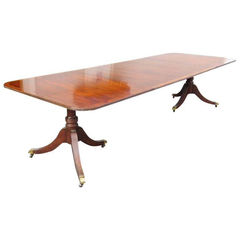 Baker Banded Pedestal Dining Table For Sale at 1stDibs
