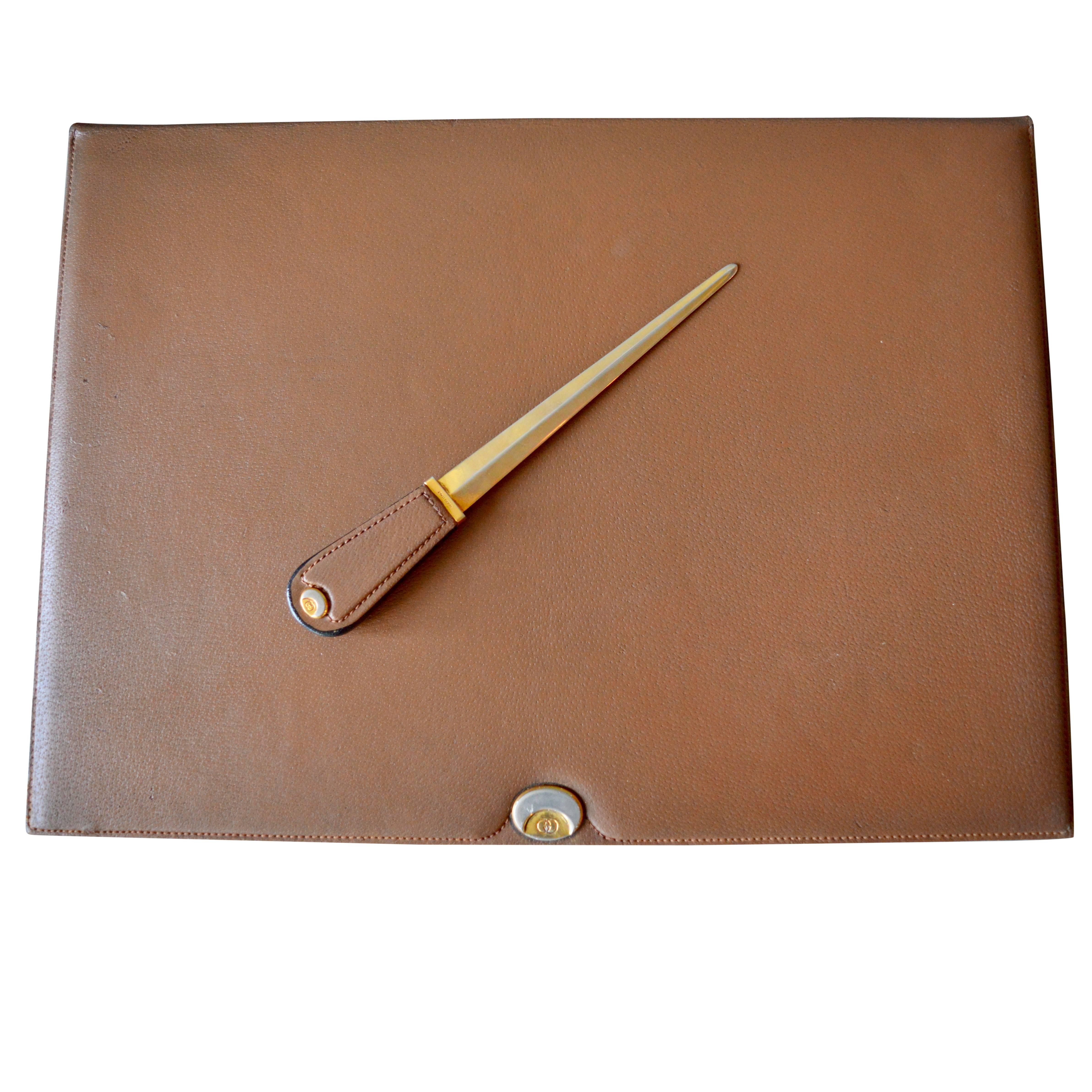 Gucci Leather Desk Set at 1stDibs | gucci desk accessories, gucci desk