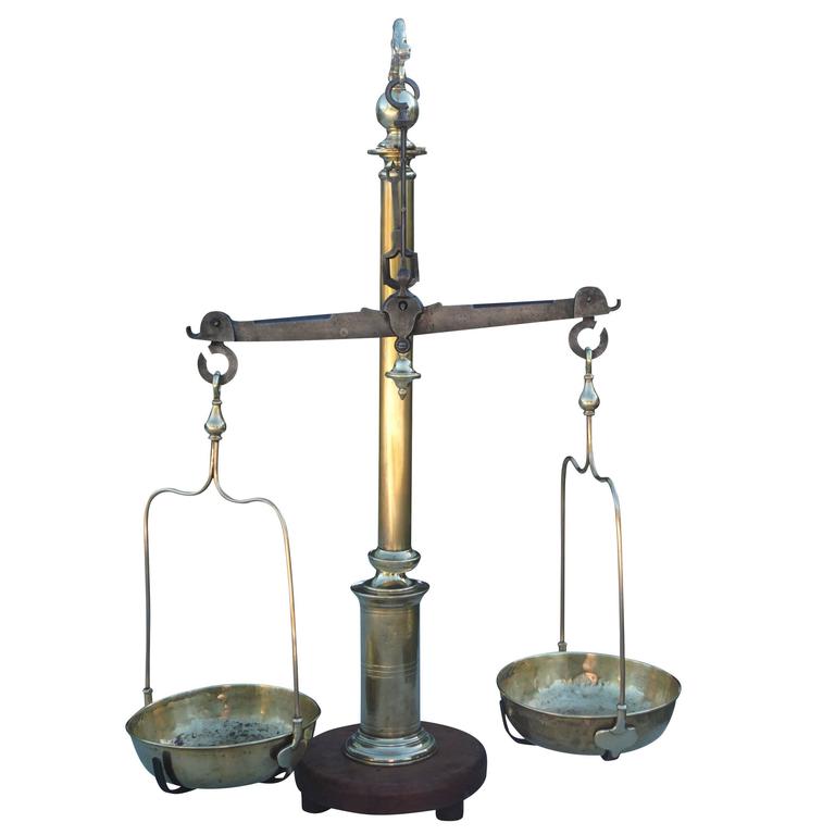 19th Century Antique Scale For Sale at 1stdibs
